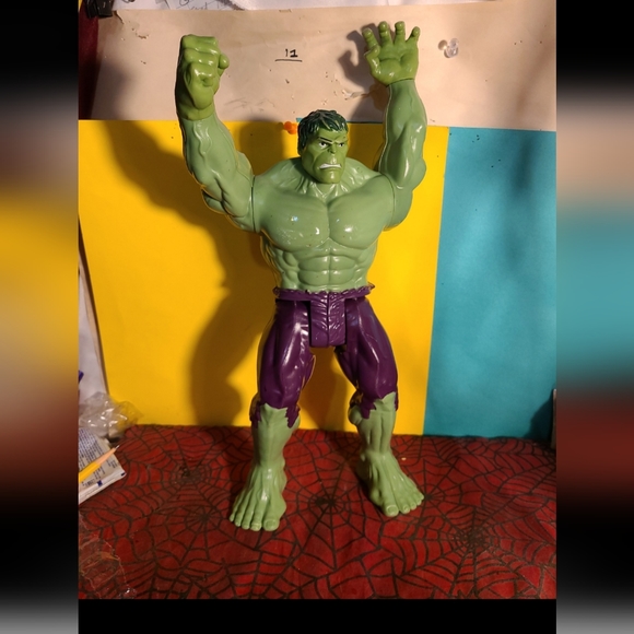 Toys | Hasbro 213 Marvel Incredible Hulk Action Figure 12 Inch Astudio ...